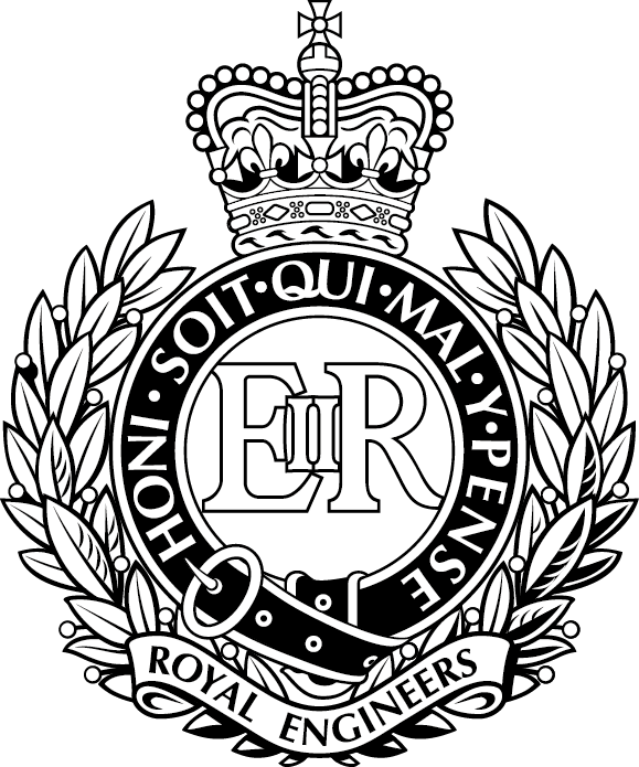 579 X 695 2 - Royal Engineers Cap Badge - (579x695) Png Clipart Download