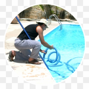 Experienced Worker Cleaning The Swimming Pool - Swimming Pool - Free ...