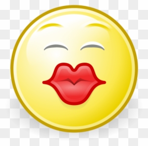 Smiley Faces Emoticons Kisses Clipart - Kisses On Face Emoji - Free ...